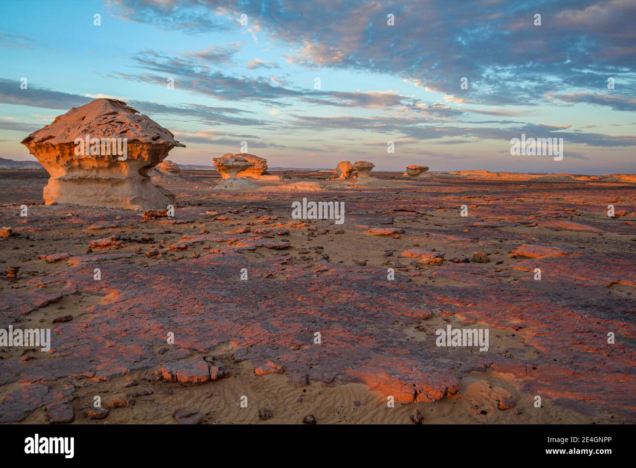 Sunrise in the Libyan desert, white desert, limestone formations in the ...