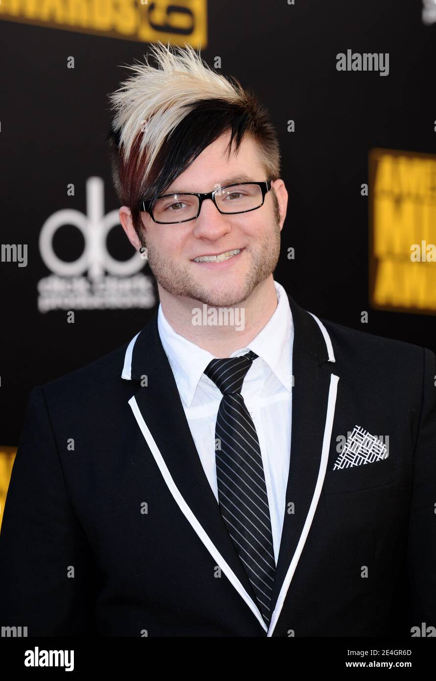 Blake Lewis attends the 2009 American Music Awards in Los Angeles ...