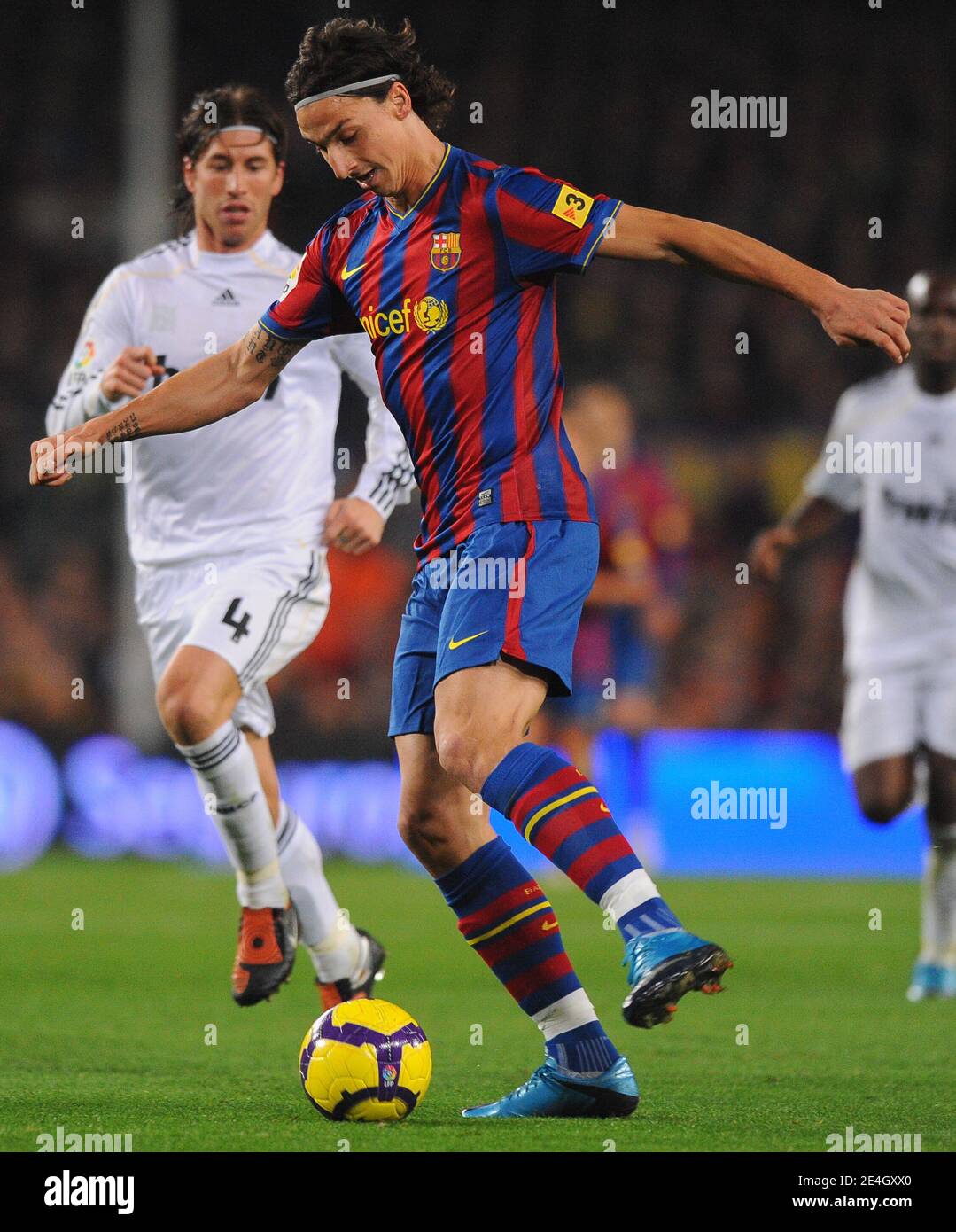 Ibrahimovic barcelona real madrid hi-res stock photography and images ...