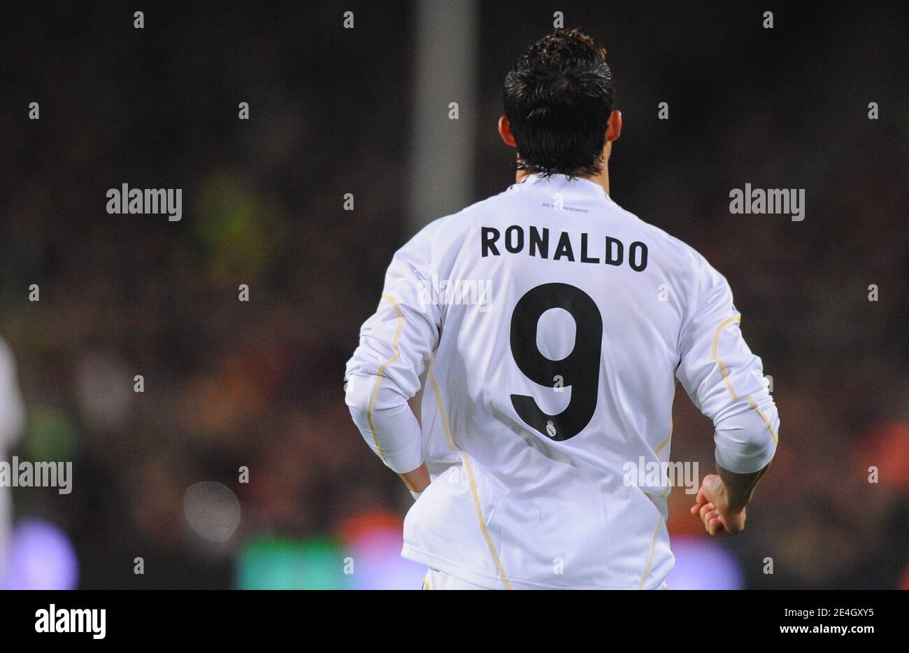 Cristiano ronaldo real madrid 2009 hi-res stock photography and images ...