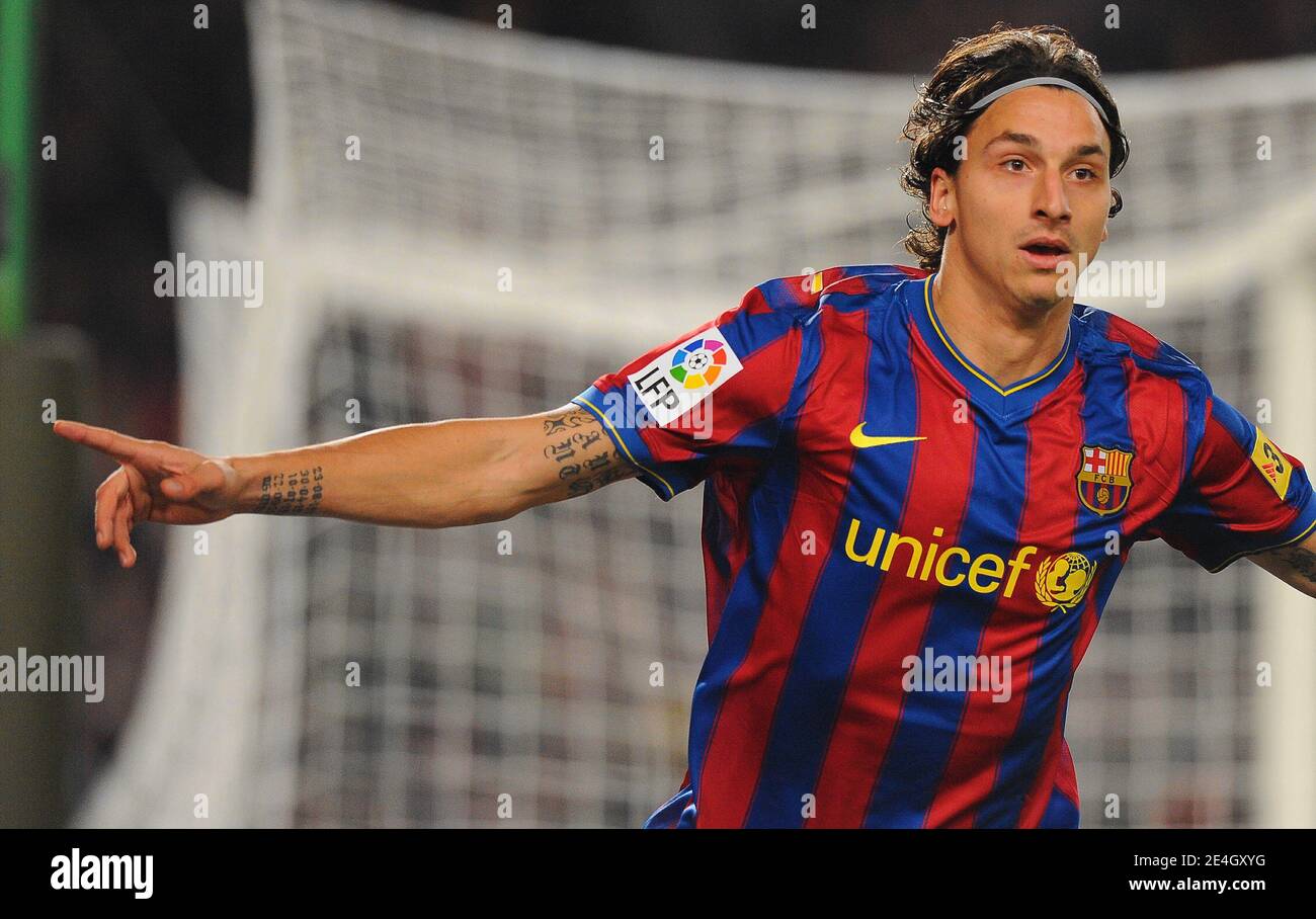 Ibrahimovic 2009 hi-res stock photography and images - Alamy