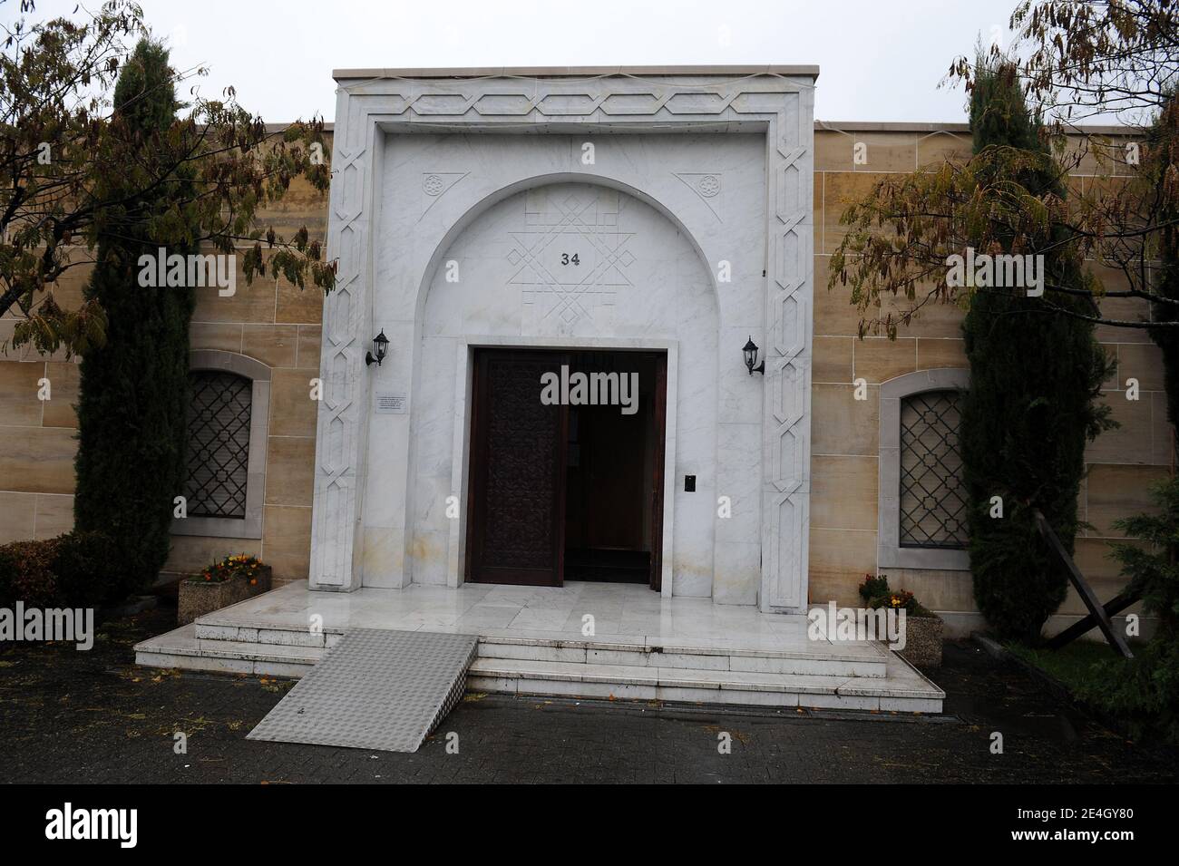 Saconnex hi-res stock photography and images - Alamy