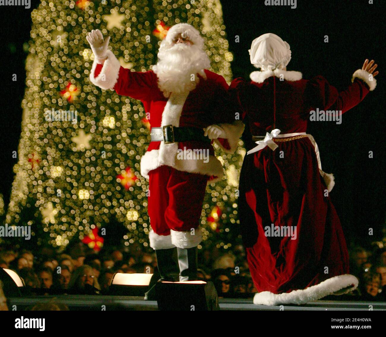 Mrs claus house hi-res stock photography and images - Alamy