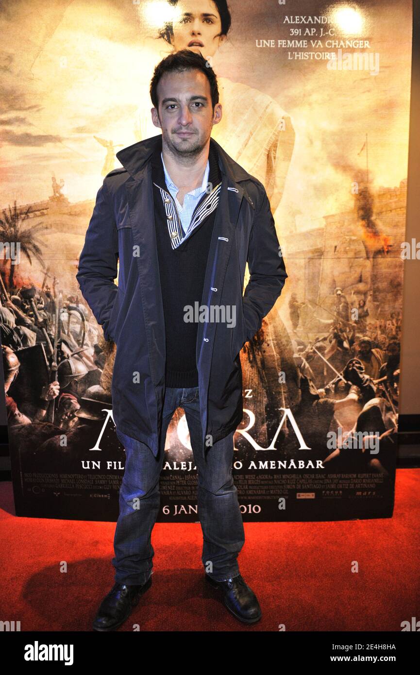 Spanish director Alejandro Amenabar arriving to the premiere of AGORA ...