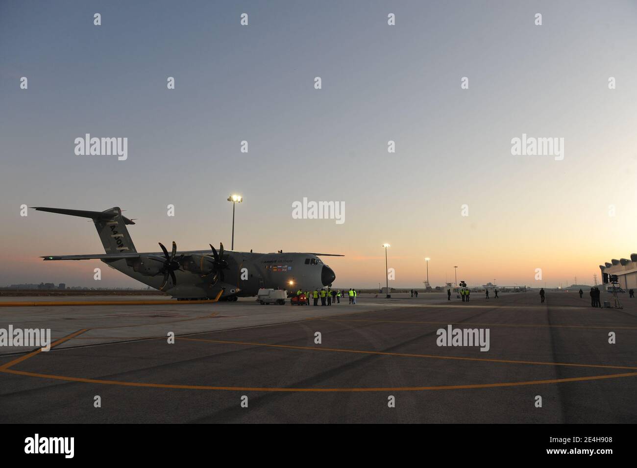Atmosphere during the first flight, an Airbus SAS' A400M military plane ...