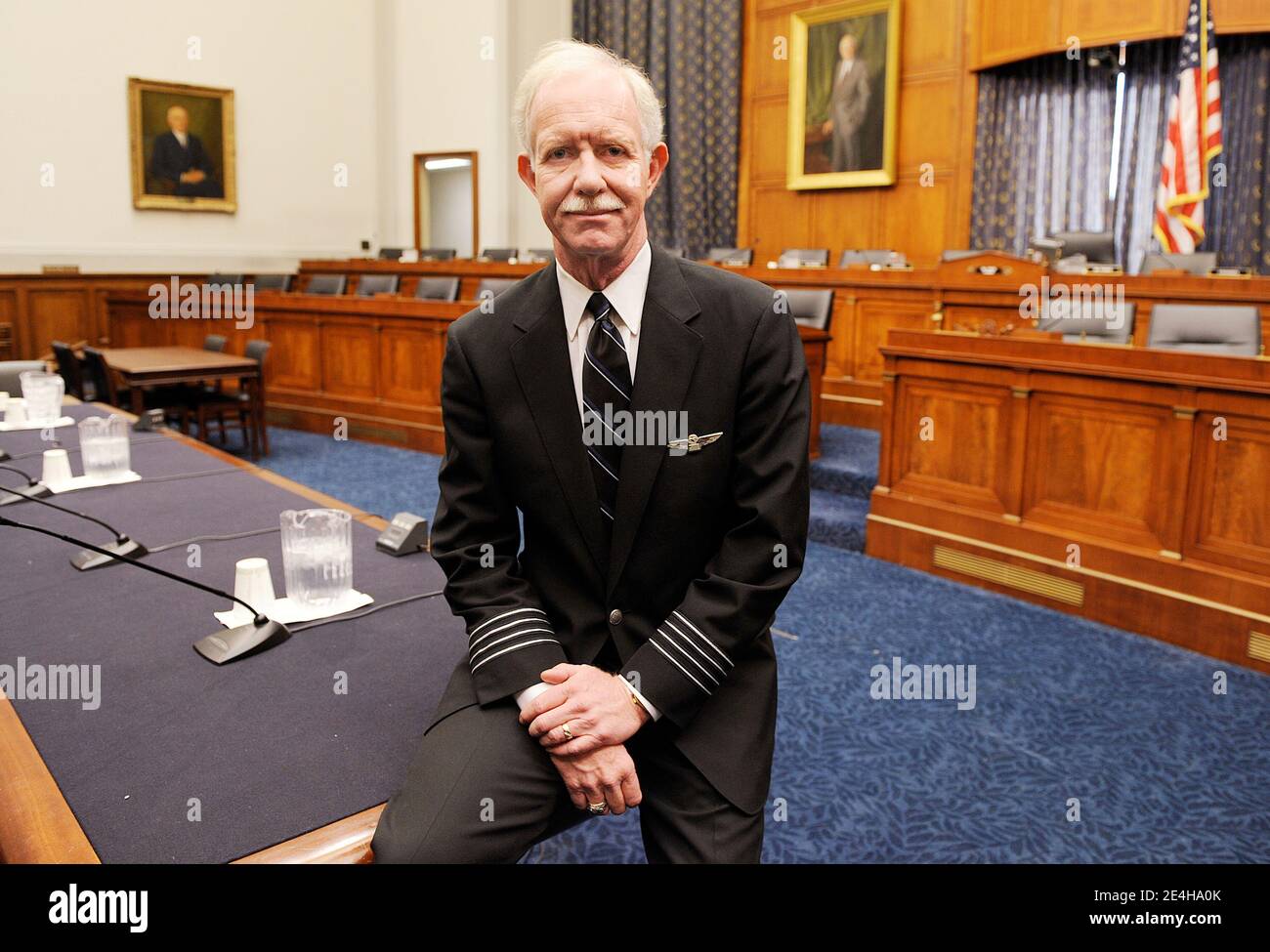 Capt chesley hi-res stock photography and images - Alamy