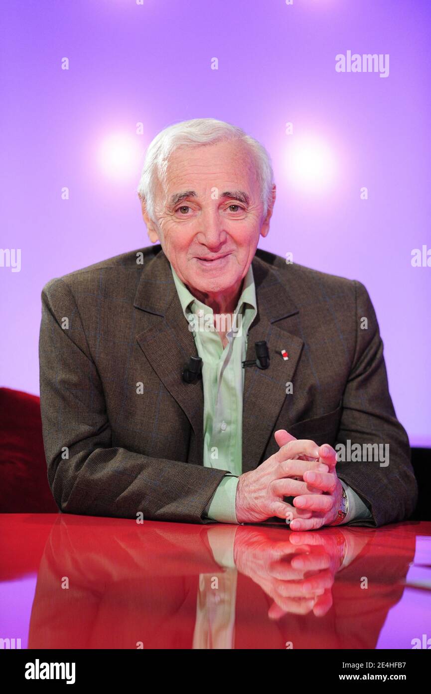 Charles Aznavour lors de l'enregistrement de l'emission Vie Privee, Vie ...