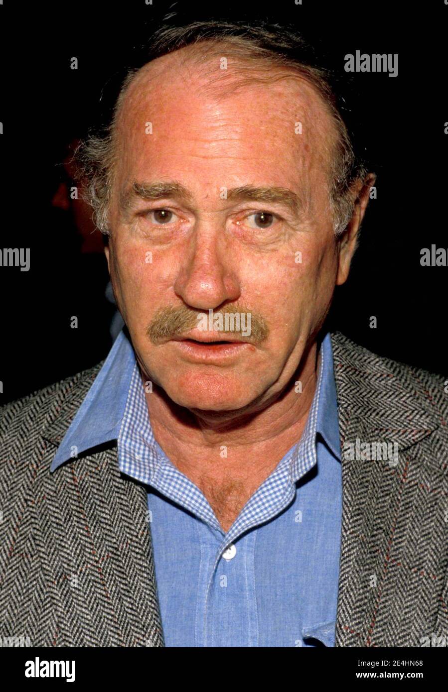 Darren McGavin 1986 Credit: Ralph Dominguez/MediaPunch Stock Photo - Alamy