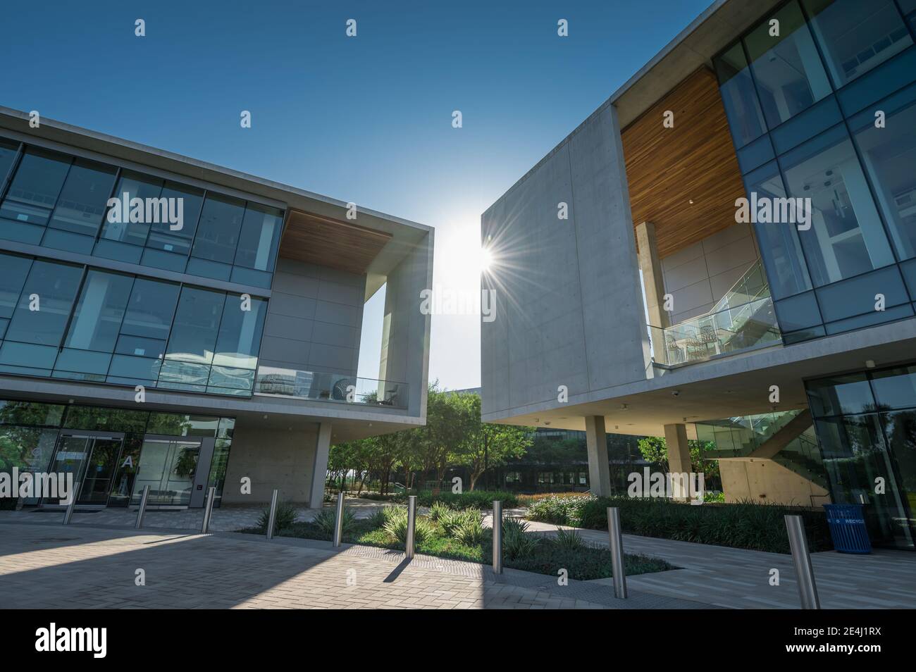 Institutional construction hi-res stock photography and images - Alamy