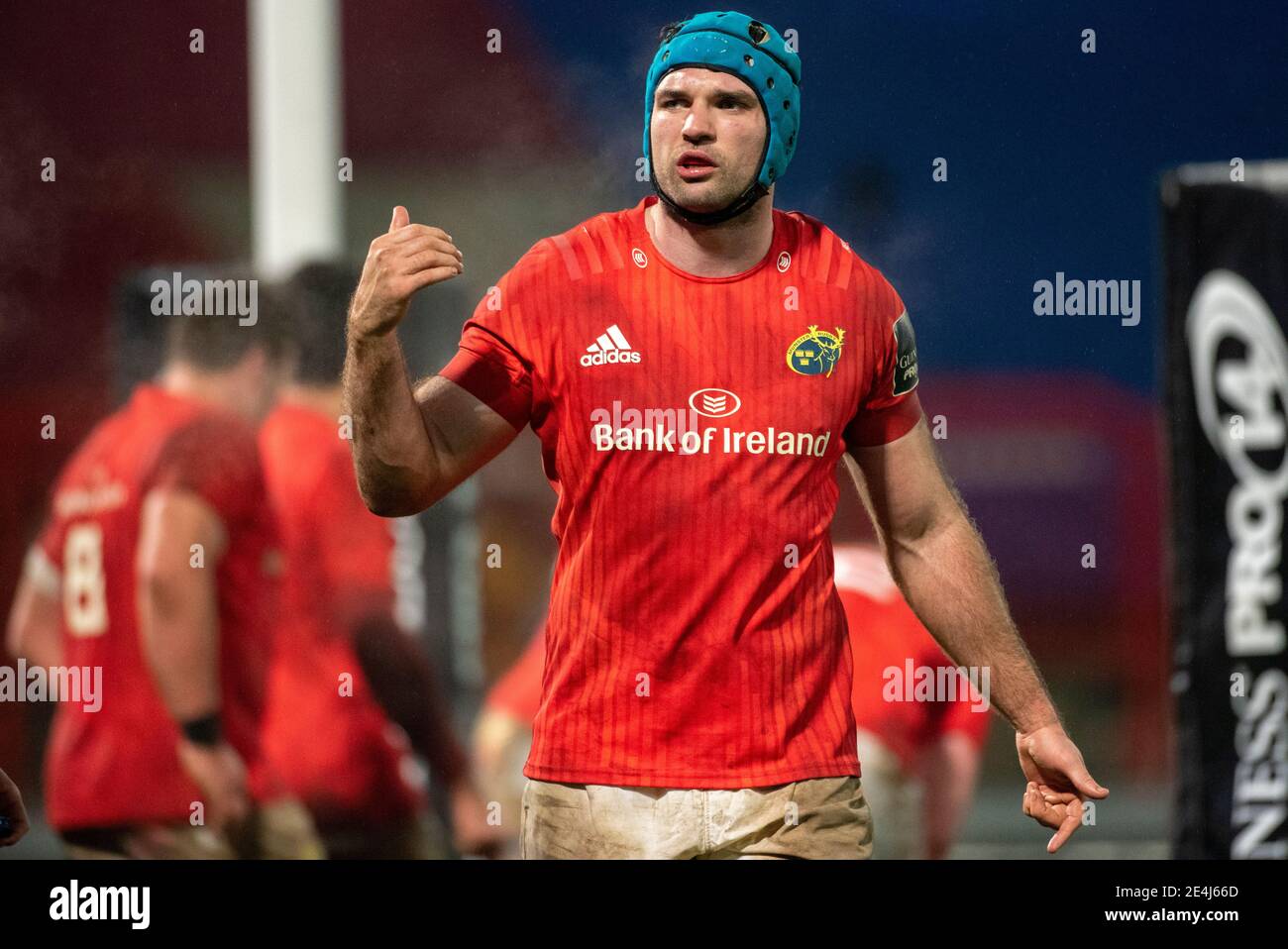 Tadhg Beirne of Munster during the Guinness PRO14 Round 9 match between ...
