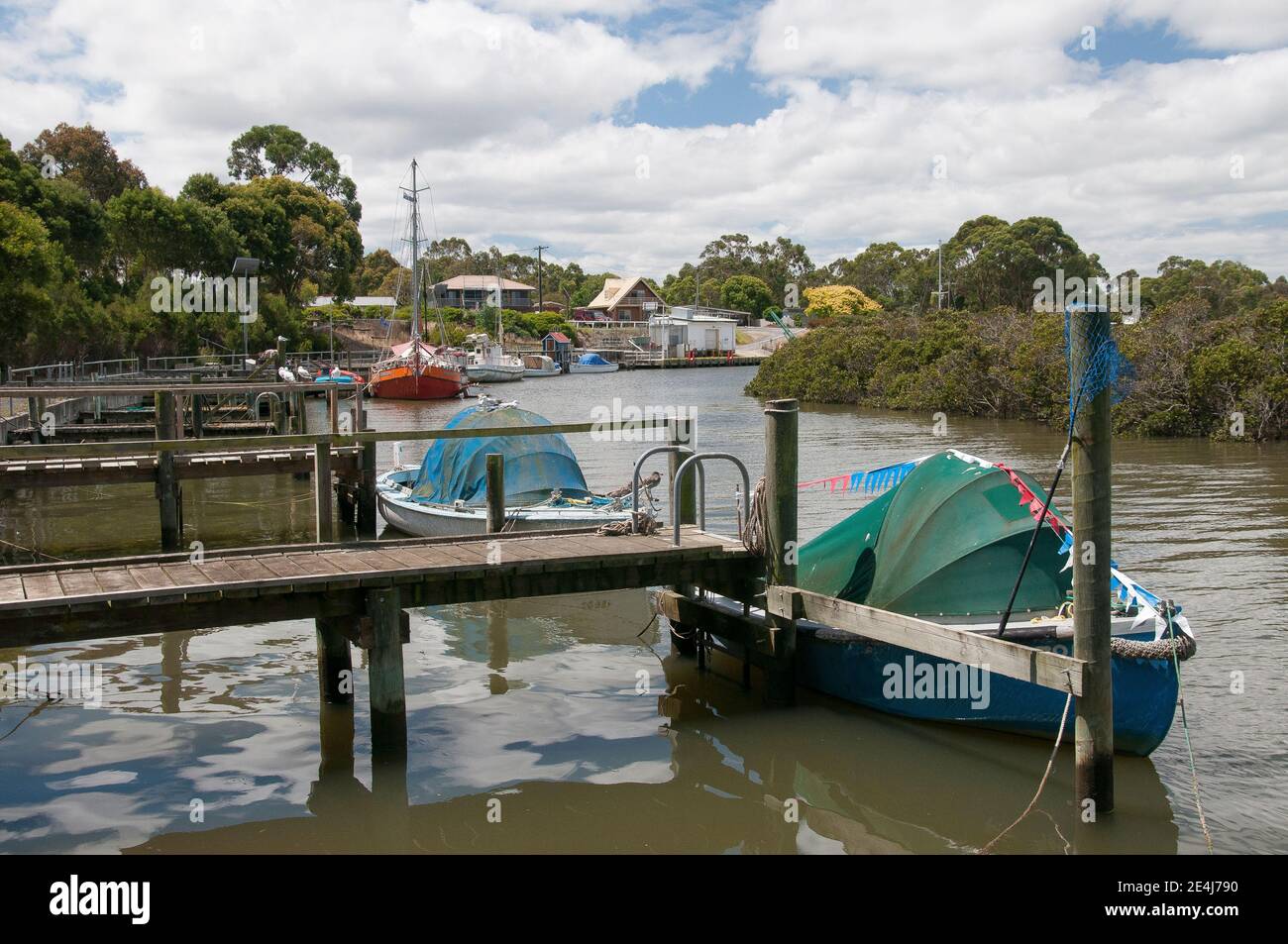 Anchorage at port hi-res stock photography and images - Alamy