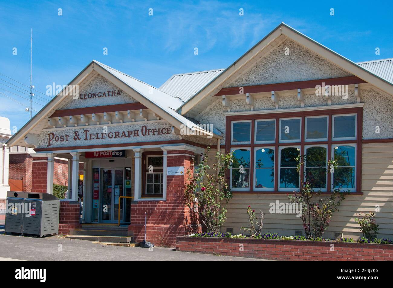 Australian country post office hi-res stock photography and images - Alamy