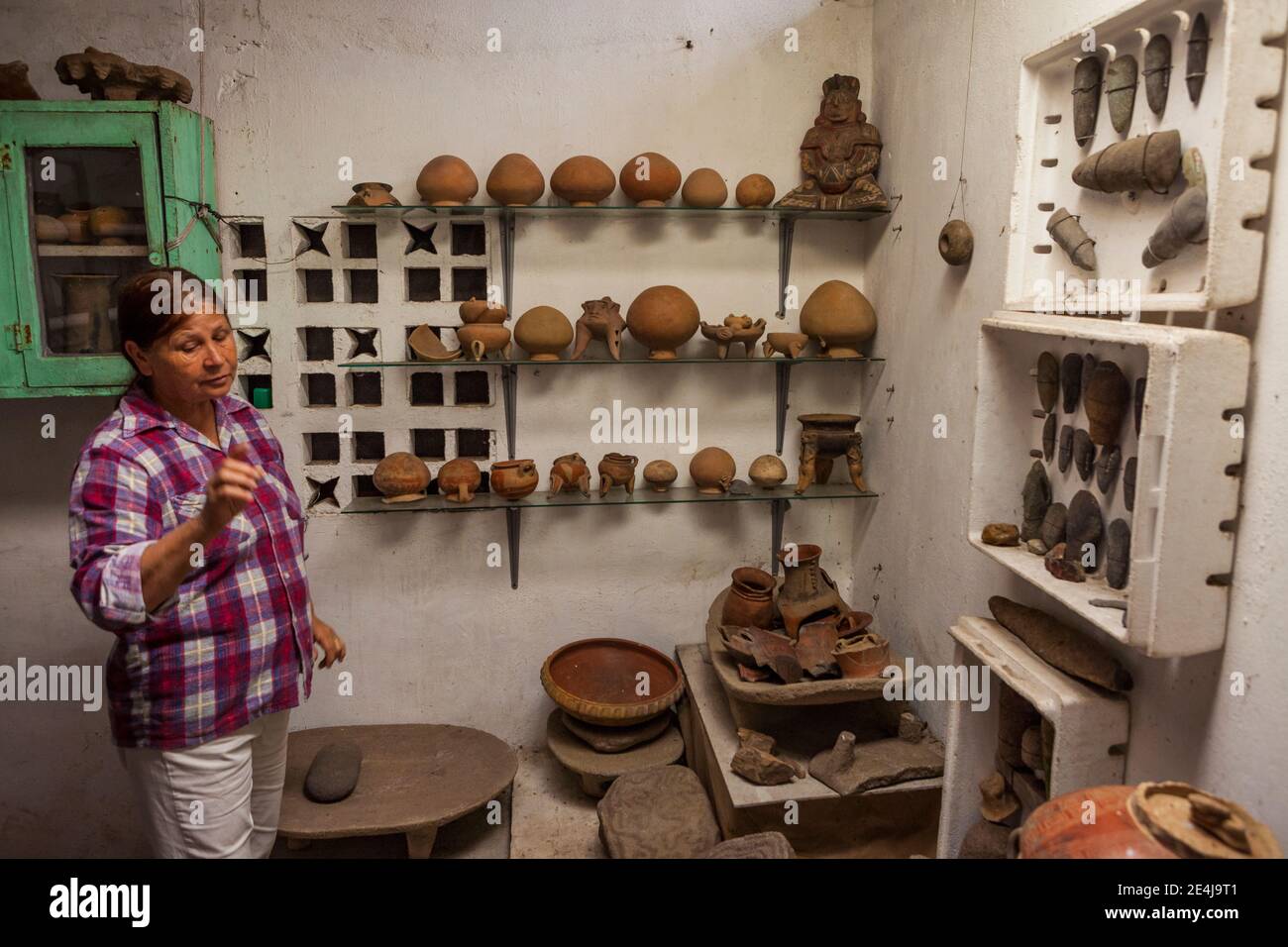 Panama archaeology hi-res stock photography and images - Alamy