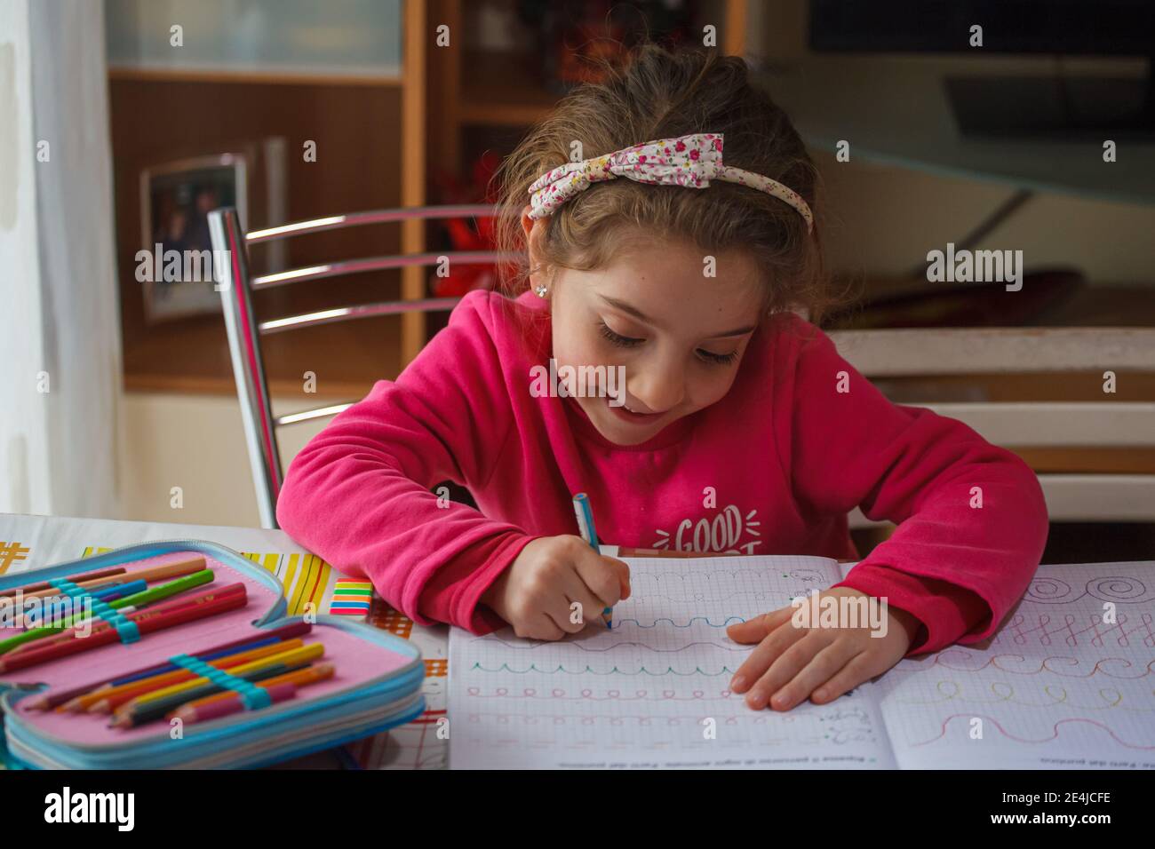 Cute 6 year old girl hi-res stock photography and images - Alamy