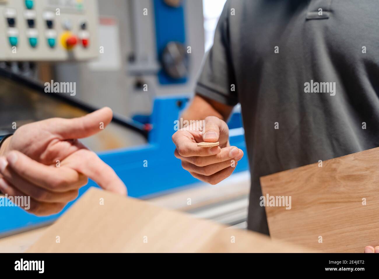 Carpenters hands hi-res stock photography and images - Alamy