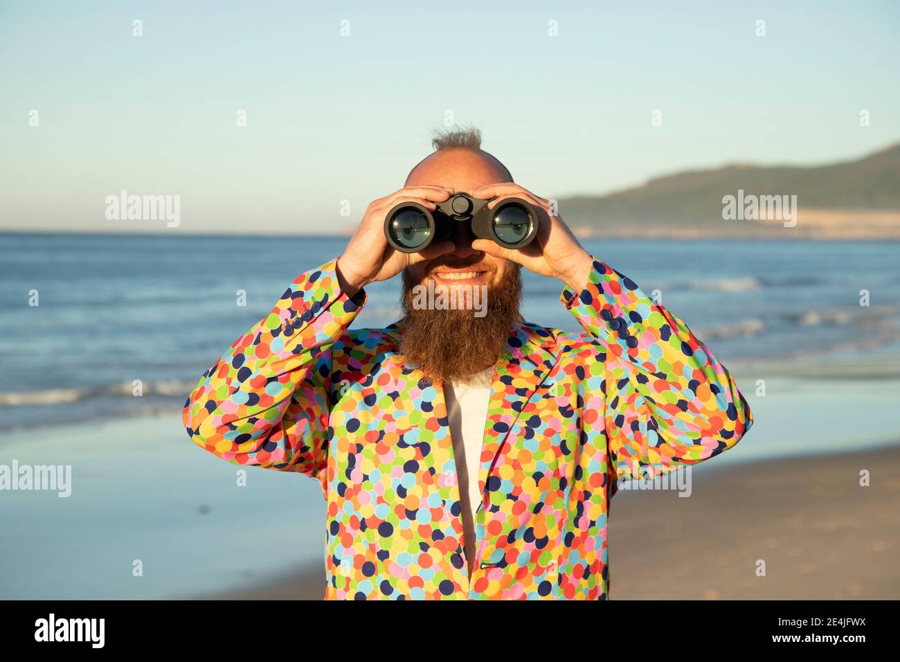 Man binocular hi-res stock photography and images - Alamy