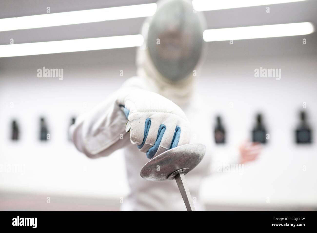 Woman in fencing outfit hi-res stock photography and images - Alamy