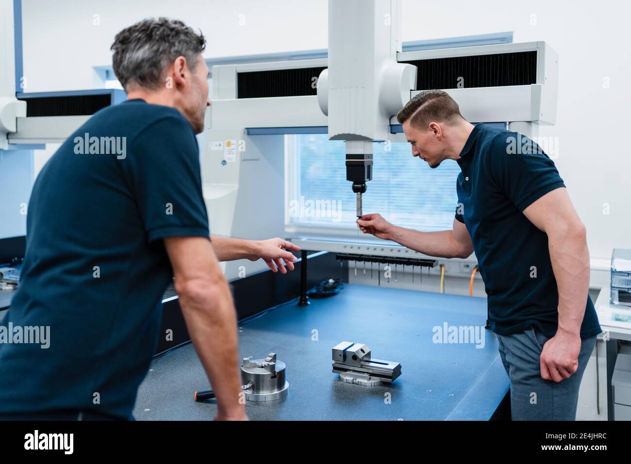 Working machinery hi-res stock photography and images - Alamy