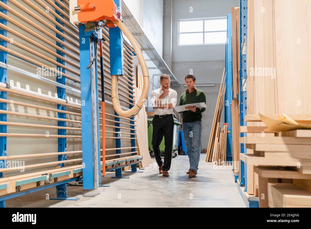 Walking the plank walking the planks hi-res stock photography and images - Alamy