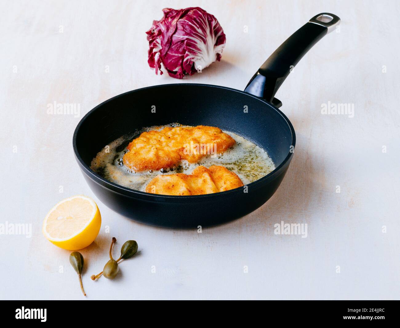 Wiener schnitzel hi-res stock photography and images - Alamy