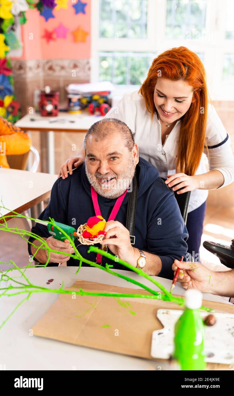 Doing craft hi-res stock photography and images - Alamy