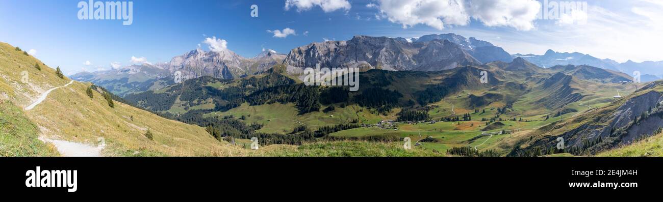 Alpine panorama, mountain range with First, Sillerenbuehl above ...