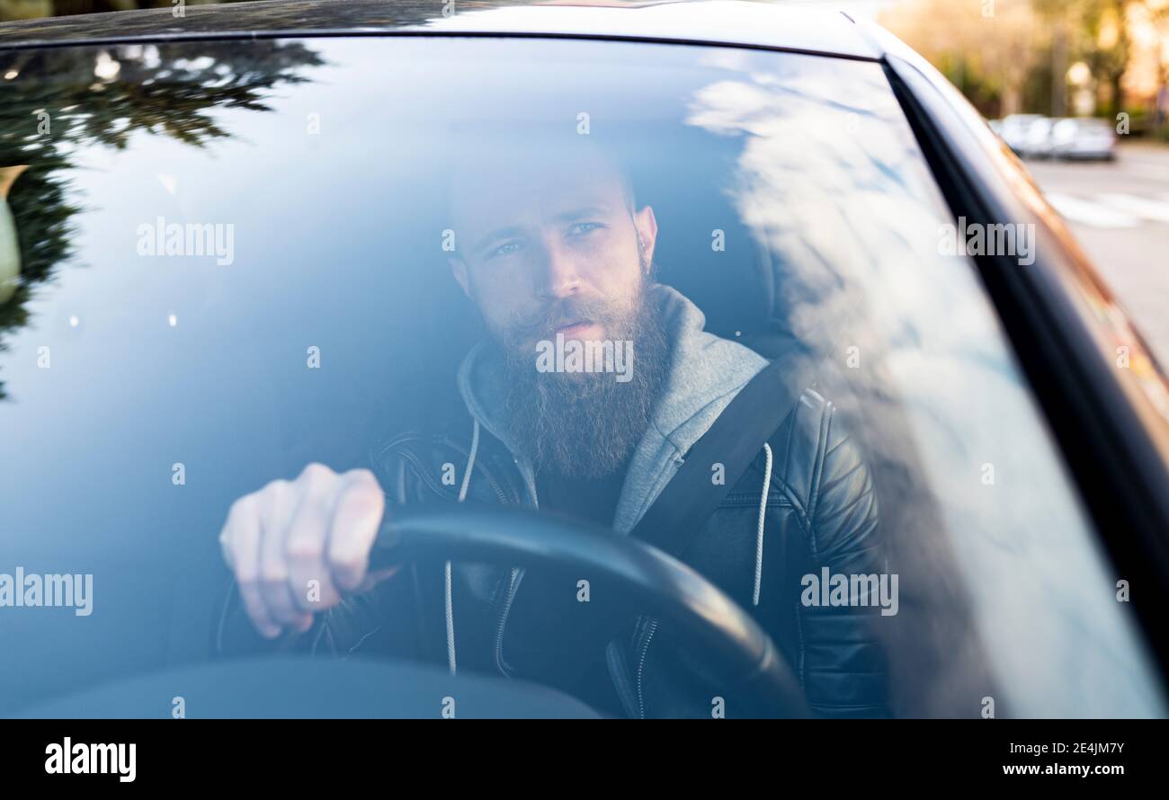 Looking through car windscreen hi-res stock photography and images - Alamy
