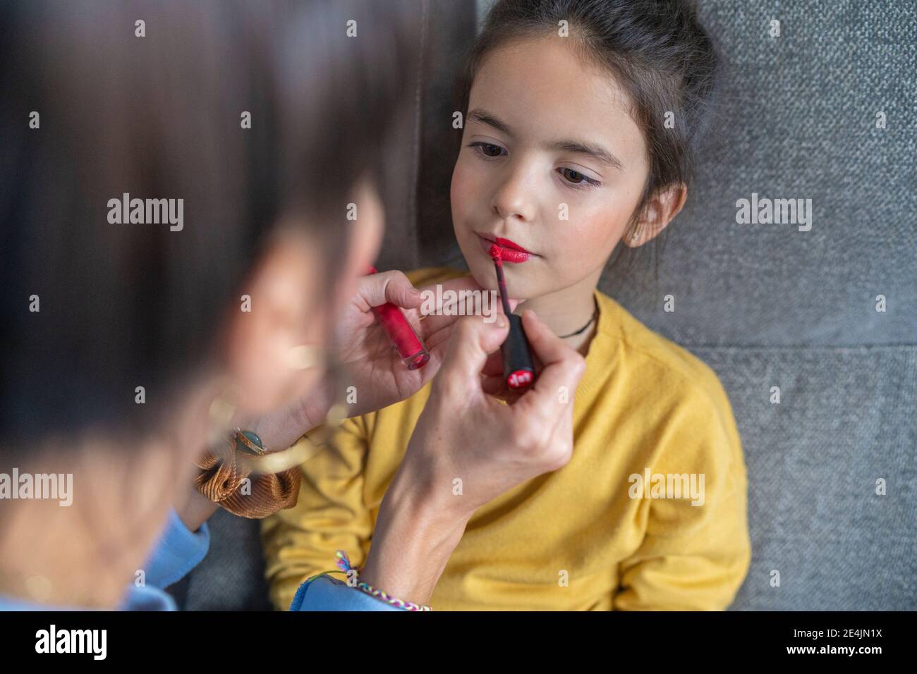 Mother lipstick child hi-res stock photography and images - Alamy