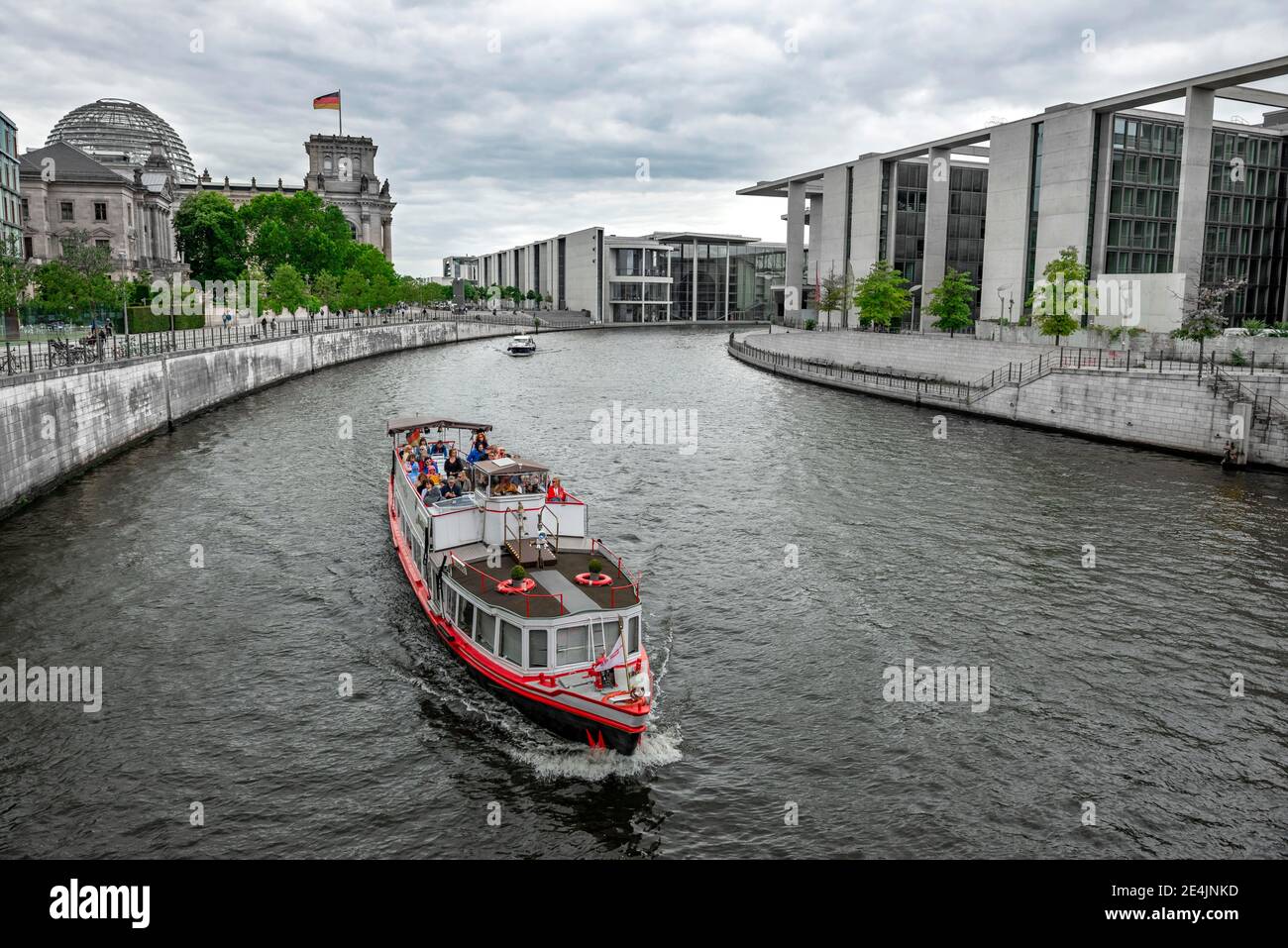 Flag germany on ship waving hi-res stock photography and images - Alamy
