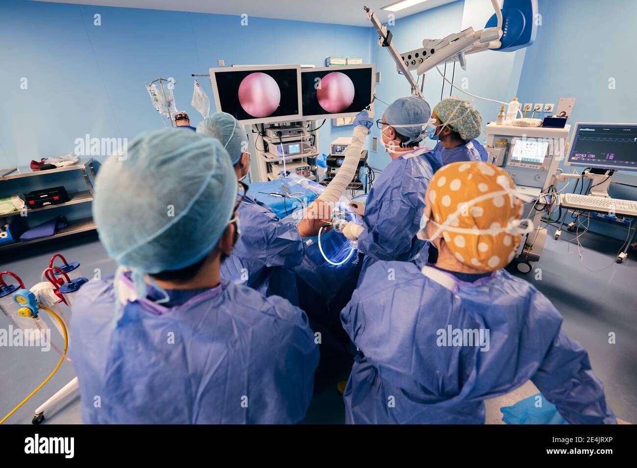 Endoscope doctor hi-res stock photography and images - Alamy