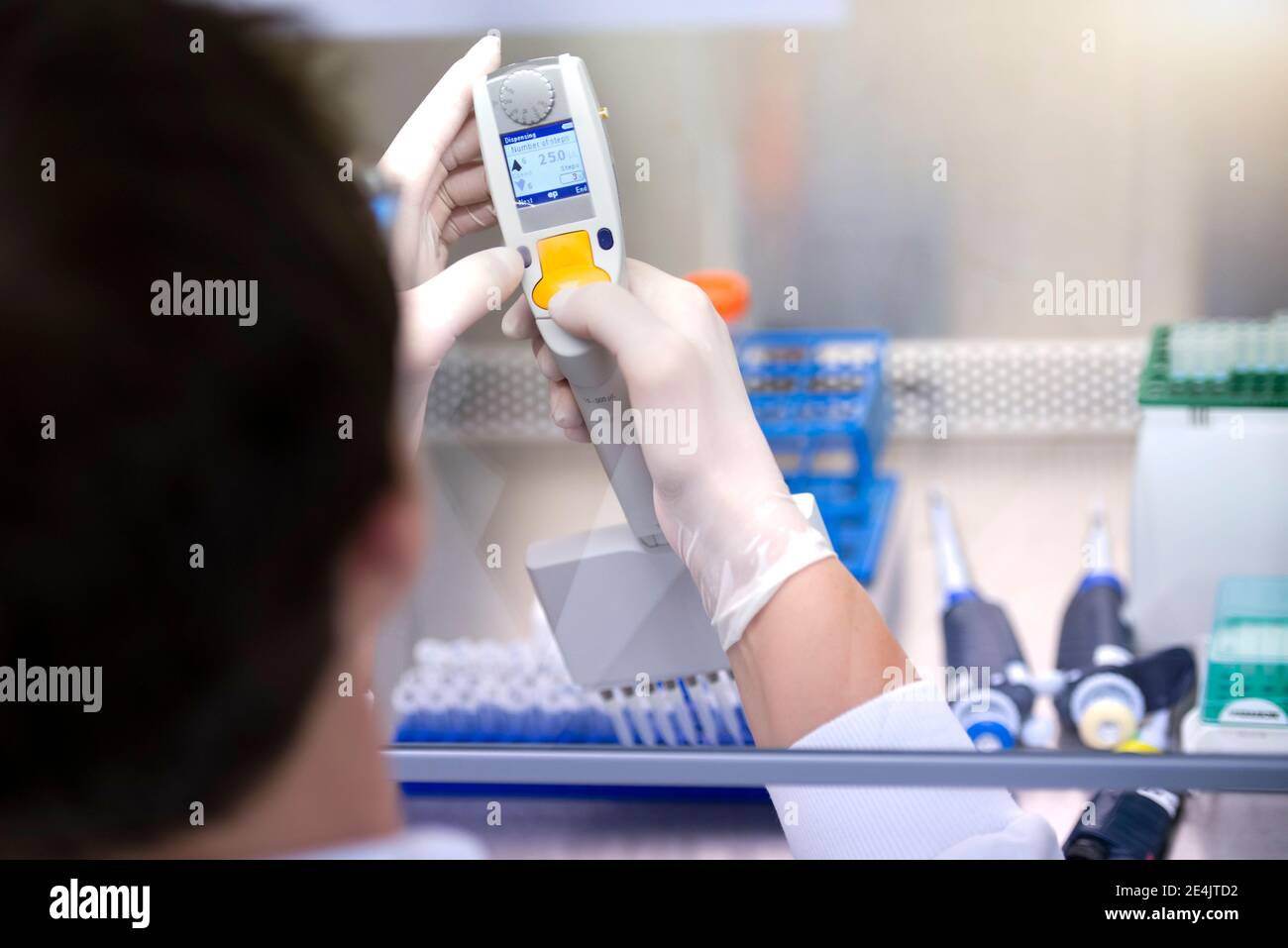 Physical chemistry laboratory equipment hi-res stock photography and ...