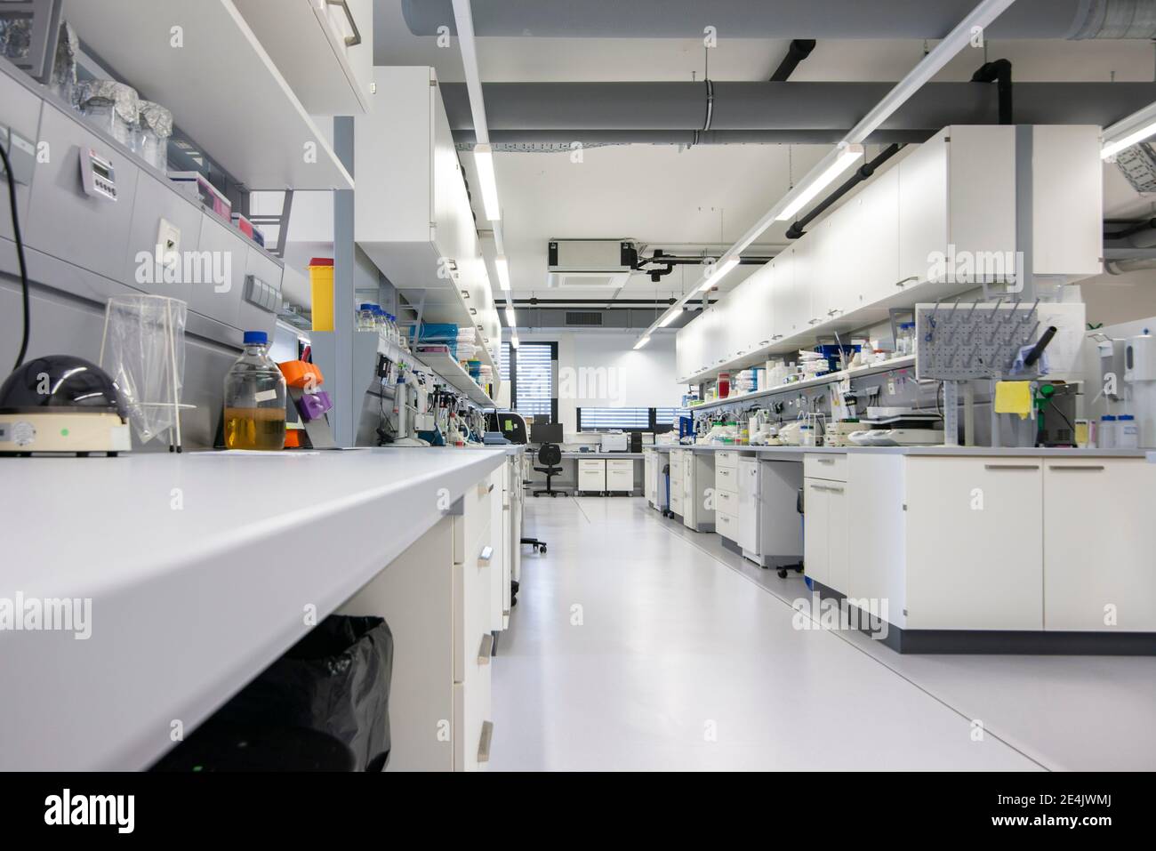 Medical science lab hi-res stock photography and images - Alamy