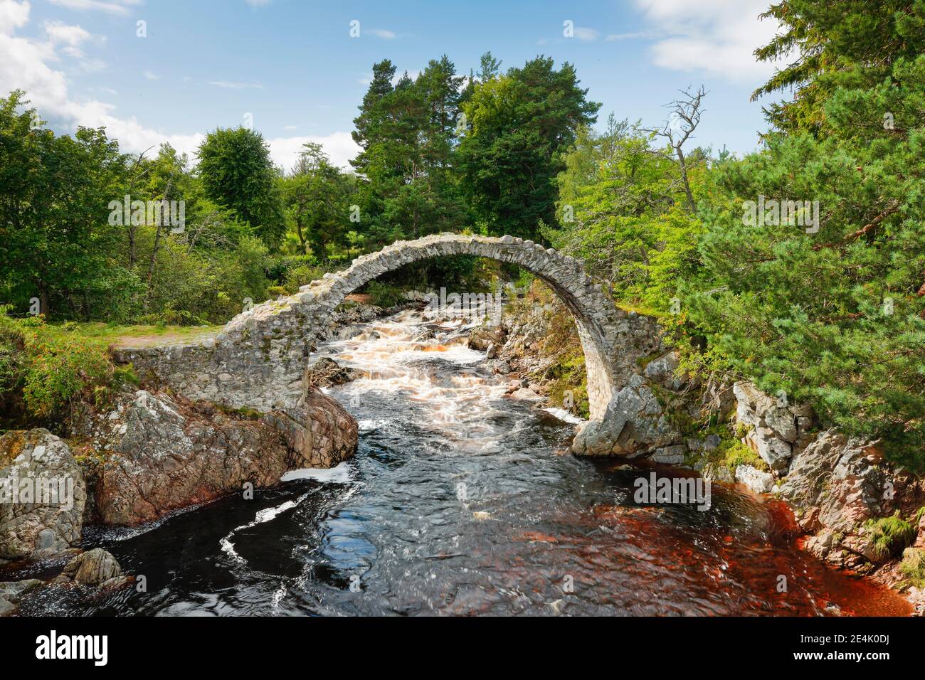 Carrbridge and river dulnain hi-res stock photography and images - Alamy