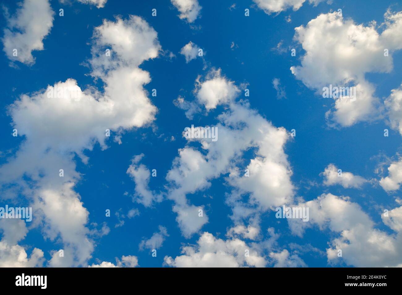 Blue distance hi-res stock photography and images - Alamy