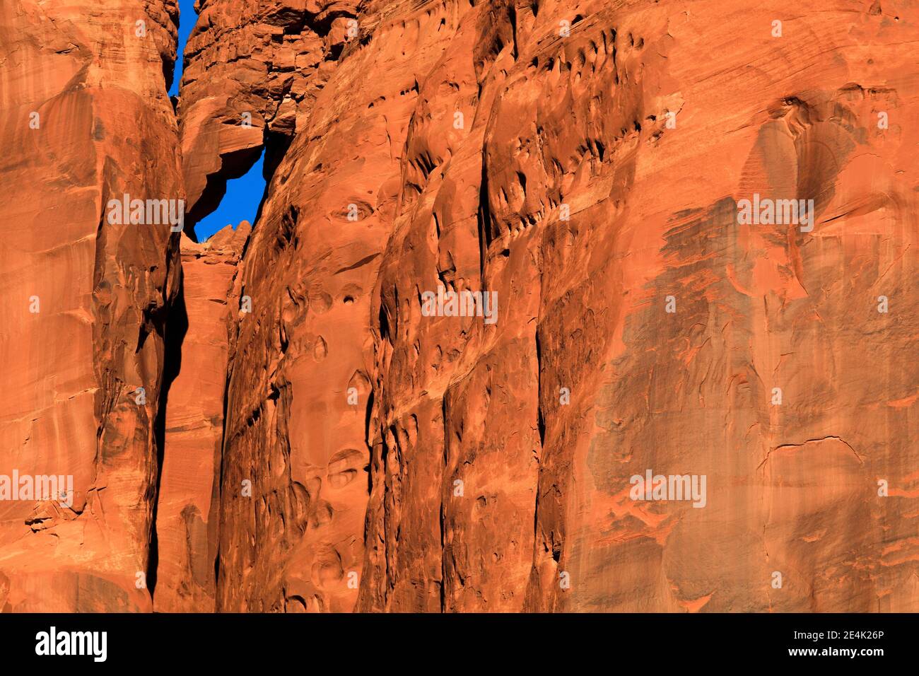 Monument Valley, detail view of a sandstone monolith, arch, window of ...