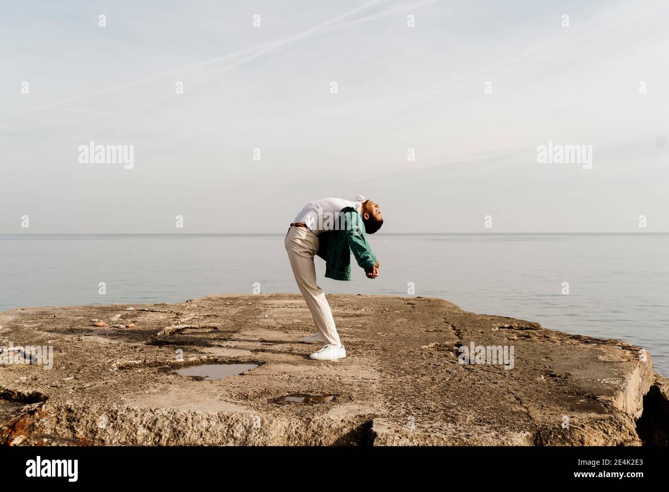 Damage bending hi-res stock photography and images - Alamy