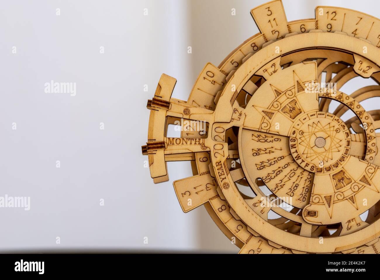 Perpetual calendar hi-res stock photography and images - Alamy
