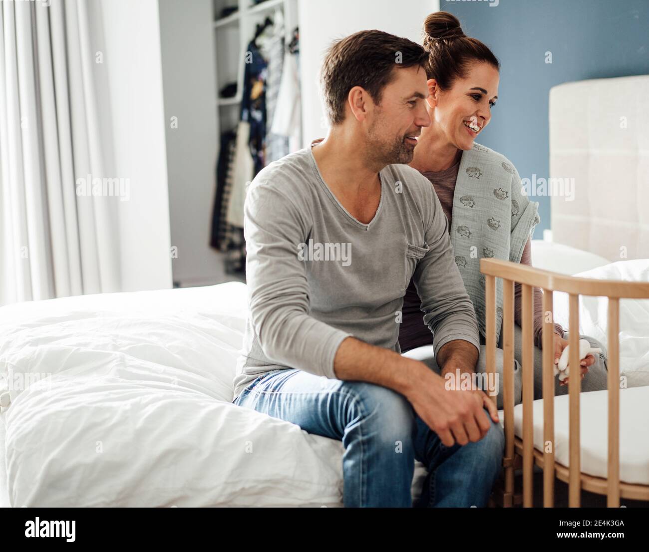 Crib bed hi-res stock photography and images - Alamy