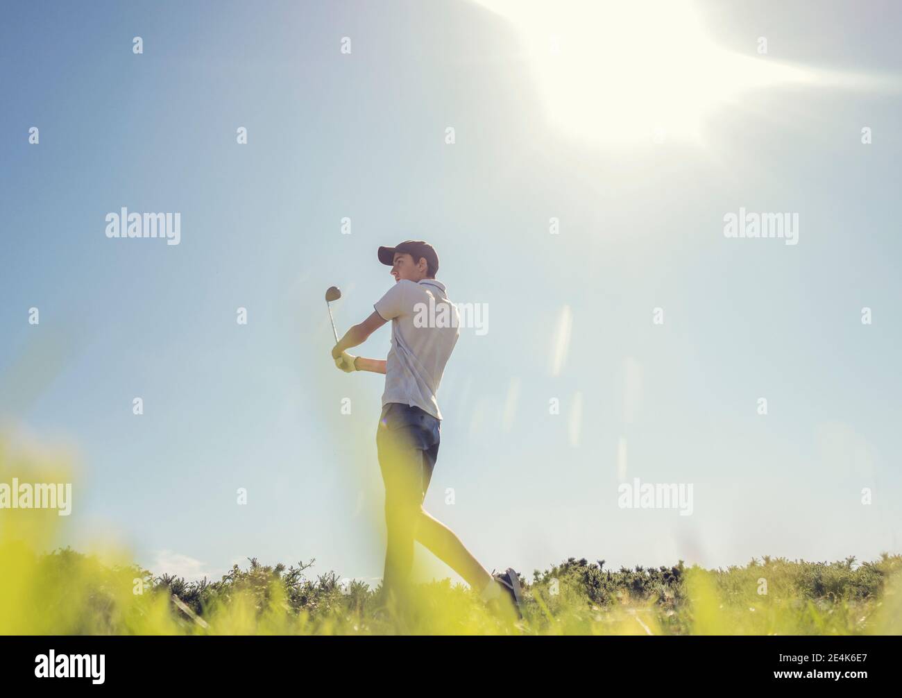 Sunny golf day hi-res stock photography and images - Alamy