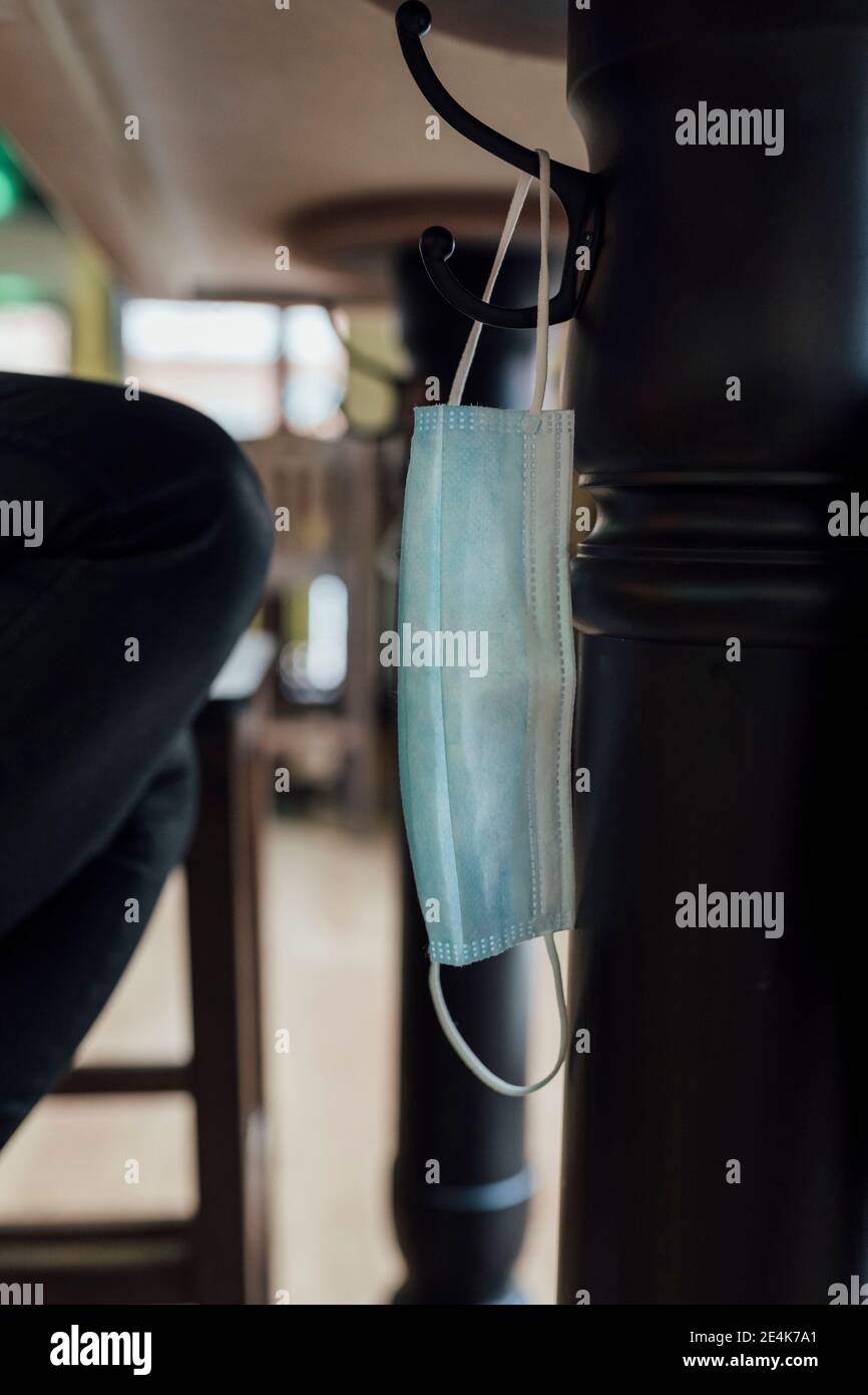 Hanging table hi-res stock photography and images - Alamy