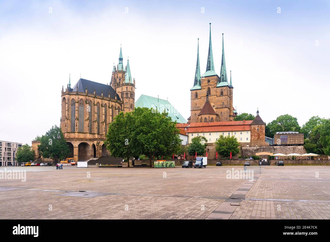 Erfurt domplatz cathedral square hi-res stock photography and images ...