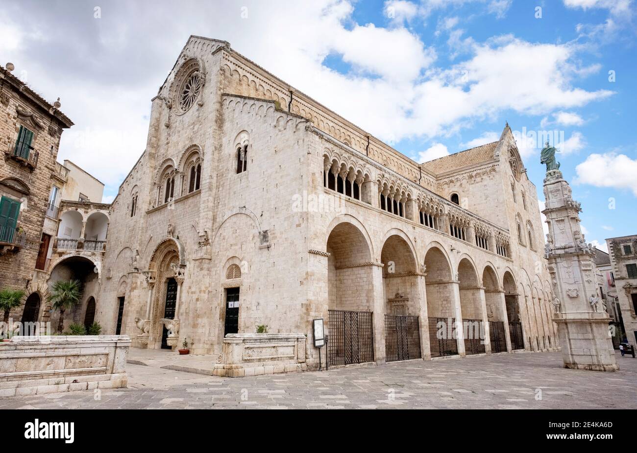 Italy, Apulia, Bitonto, Cathedral Stock Photo - Alamy