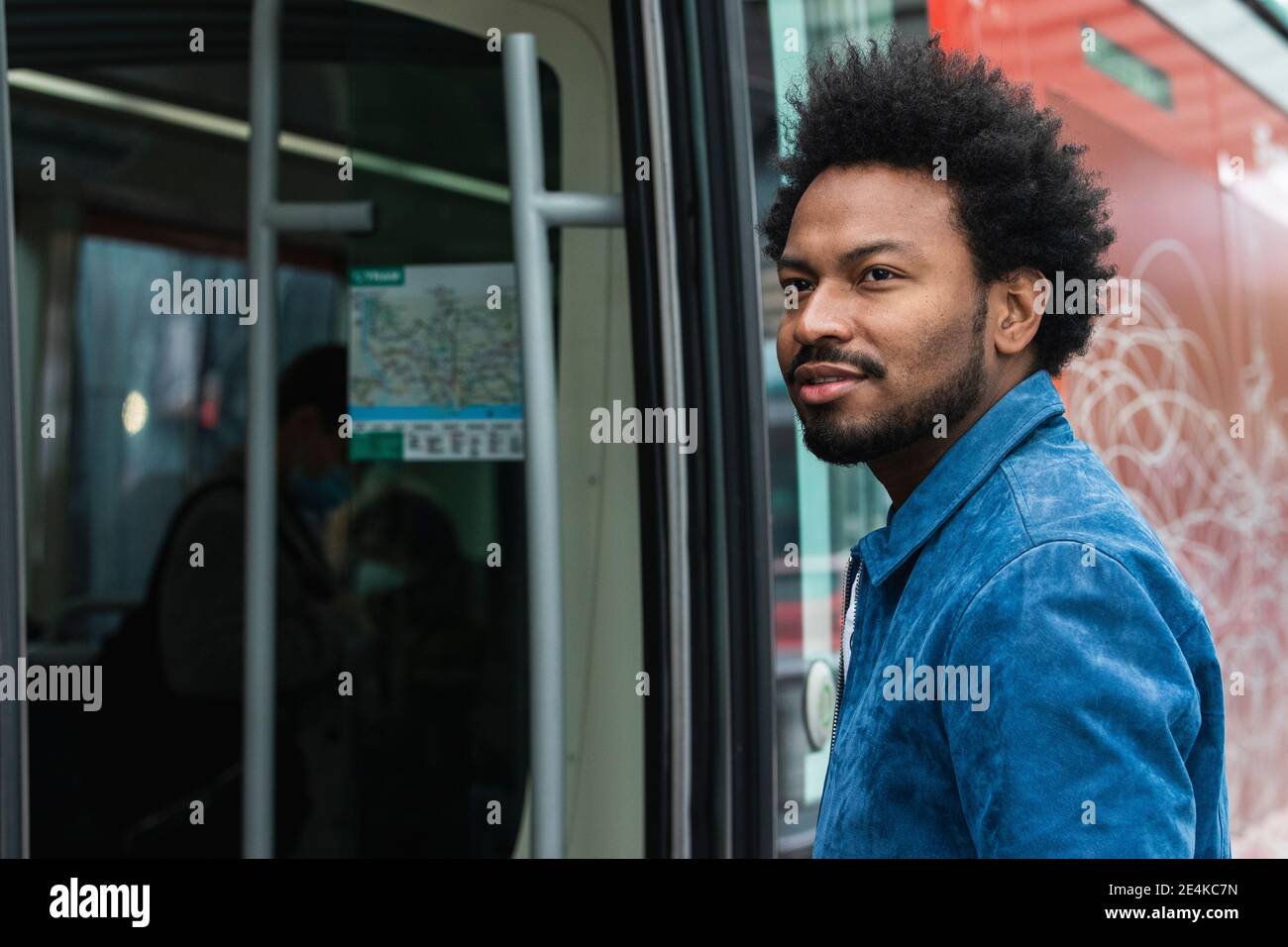 Mid bus hi-res stock photography and images - Alamy