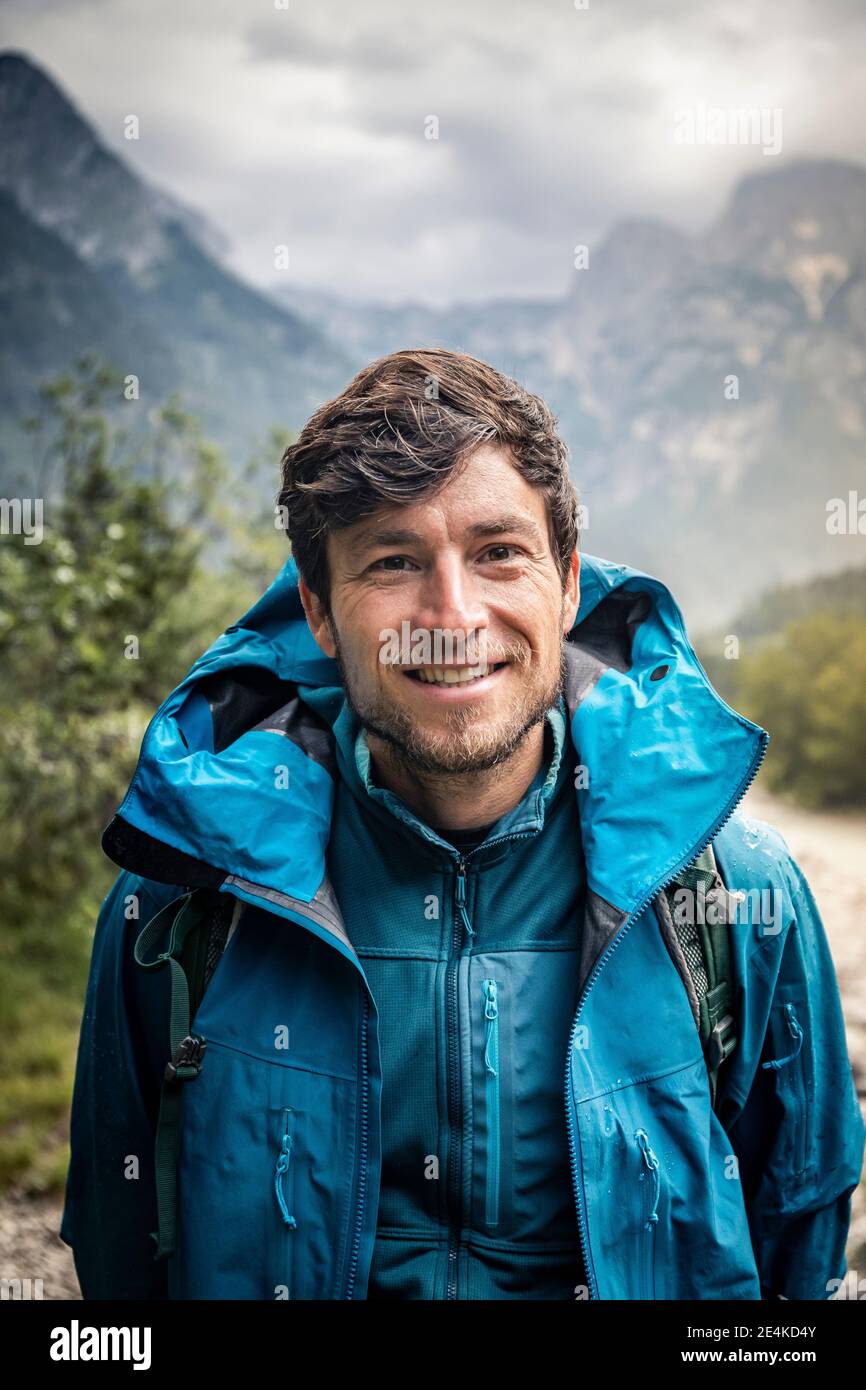 Vertical portrait landscape colour hi-res stock photography and images ...