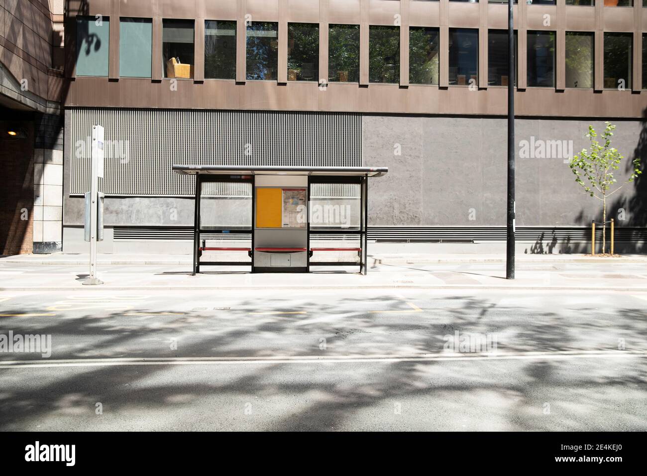 Empty london bus hi-res stock photography and images - Alamy