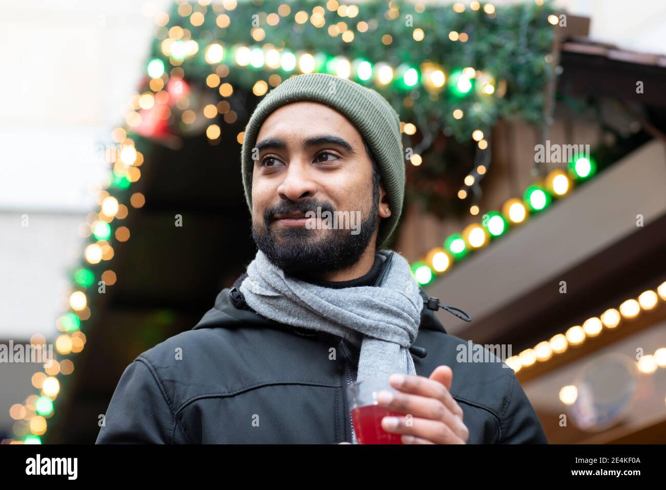 Man holding up drink glass hi-res stock photography and images - Alamy