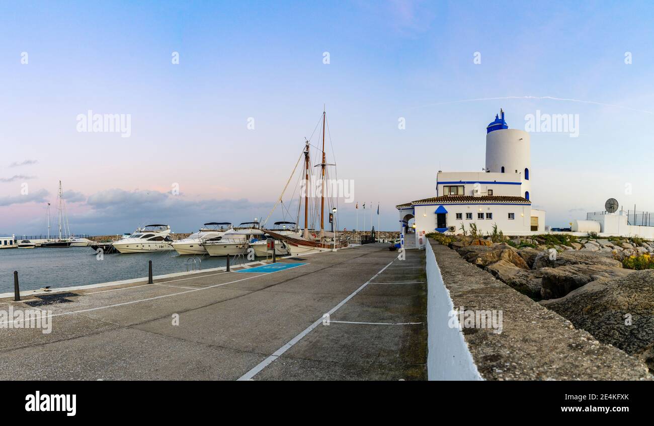 Marina de ocean village hi-res stock photography and images - Alamy