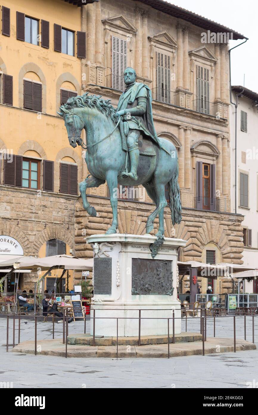 Equestrian statue of Cosimo de' Medici, Florence, Italy Stock Photo - Alamy