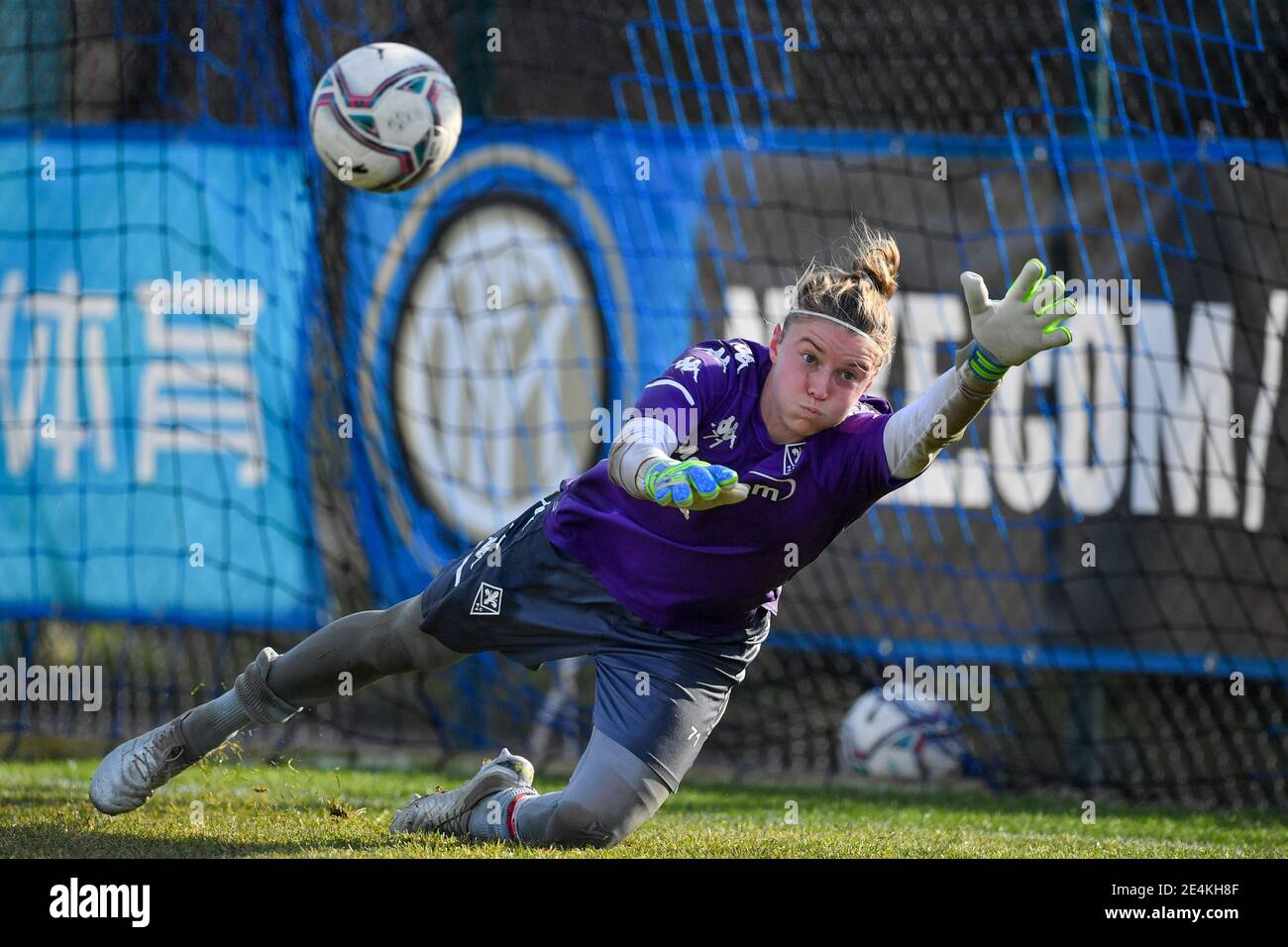 Milan, Italy. 24th Jan, 2021. Goalkeeper Katja Schroffenegger (#71 AC ...