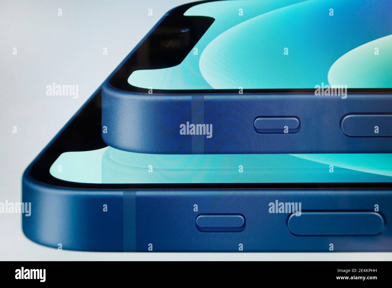 Apple iPhone 12 Stock Photo - Alamy